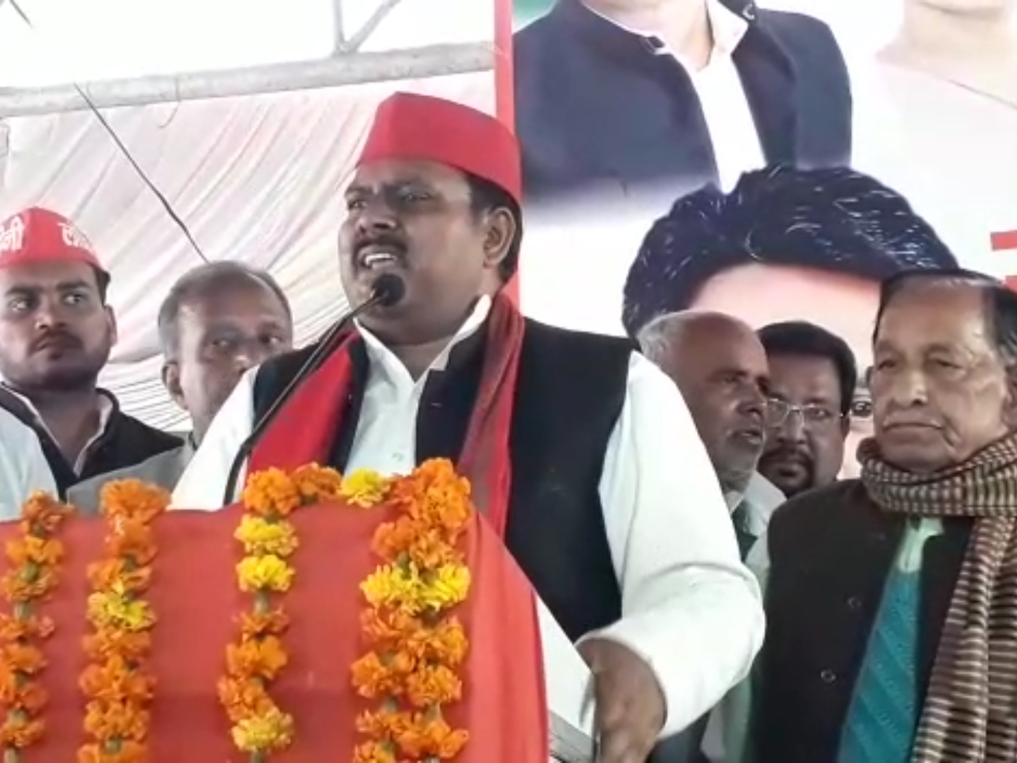 Backward class state president said, now political factions will fight