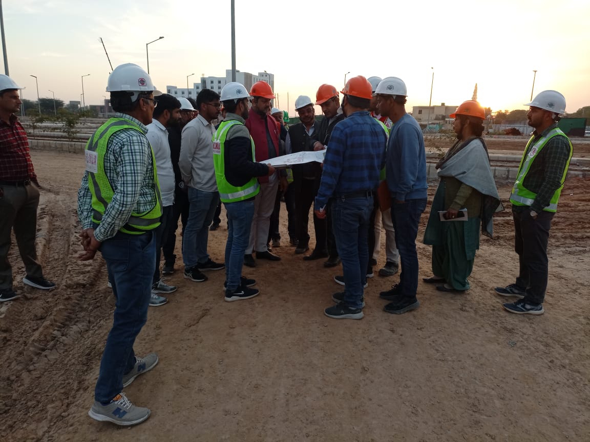 Narnaul News, DC Dr. Jaykrishna Abhir, Village Koriyawas, Medical ...