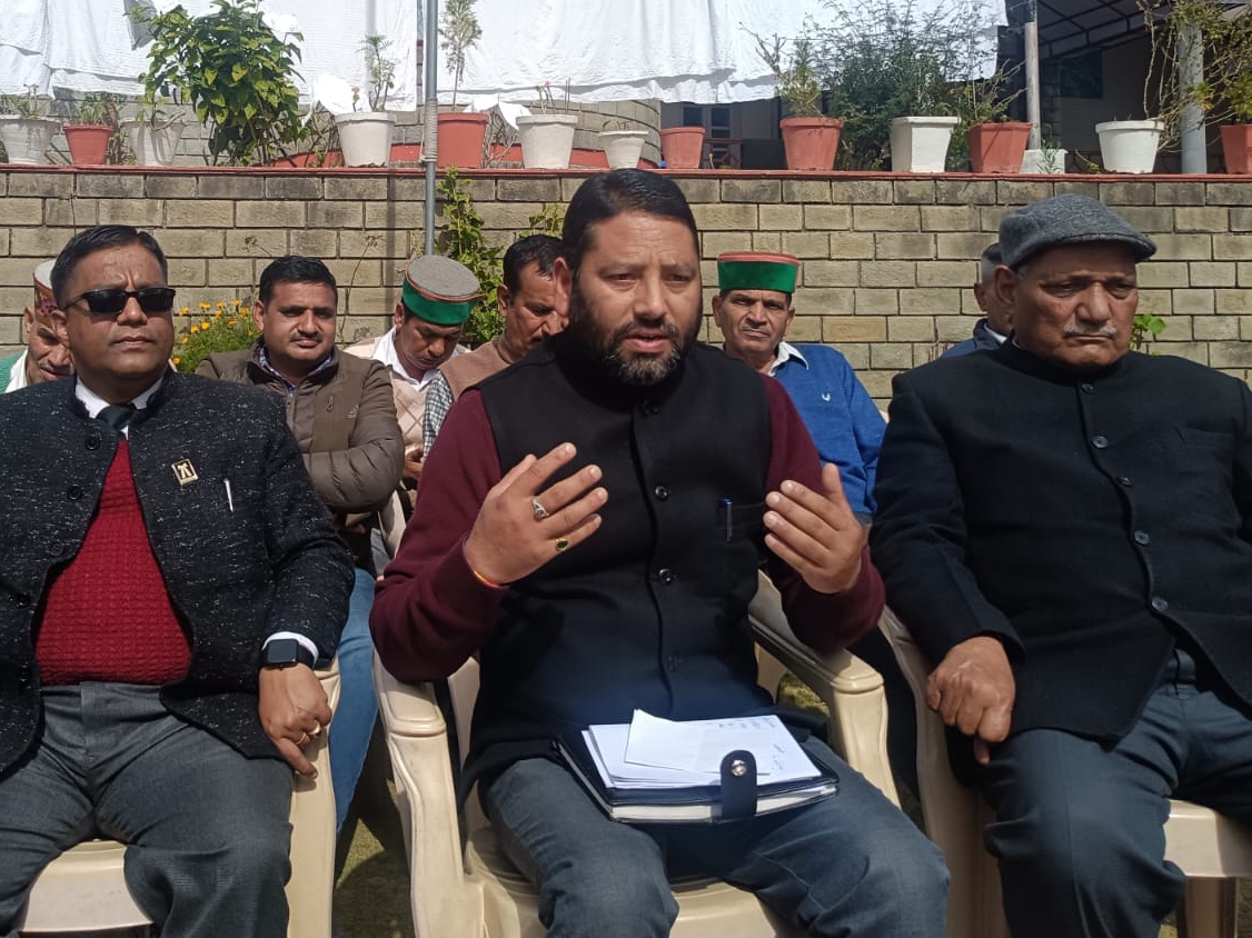 action of jogindernagar block congress;7 leaders anti-party work expelled, Surendra Thakur ...