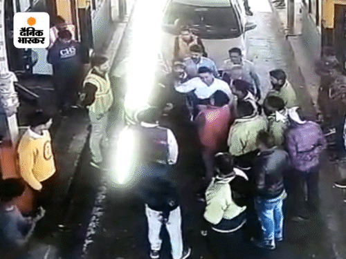 Video of Gabhana toll going viral, misbehavior with women employees, SP ...