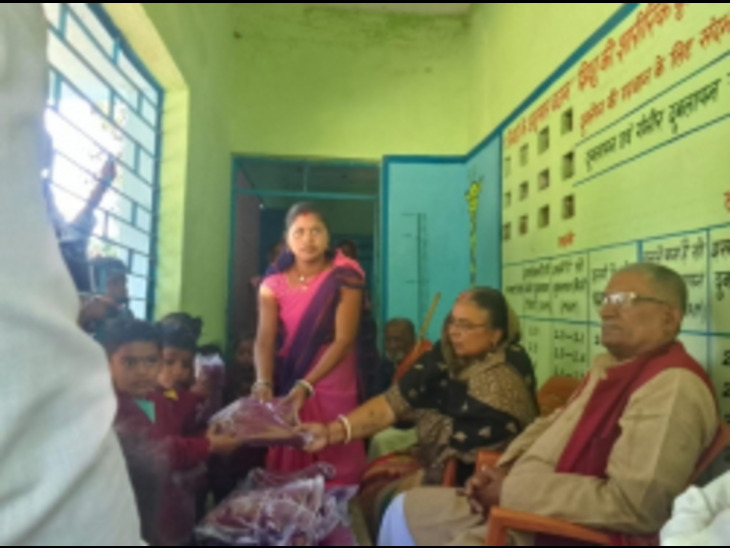 Chief inspected PDS shop and Anganwadi center | आवश्यक दिशा-निर्देश ...