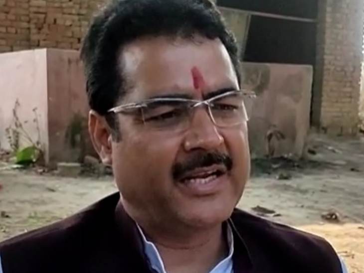 Rakesh Pratap Singh said - a strange creature commenting on Ramcharit ...