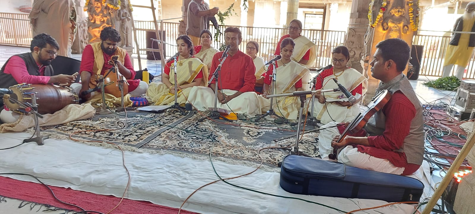 Artists from Delhi gave a presentation in Vrindavan, singing the famous ...