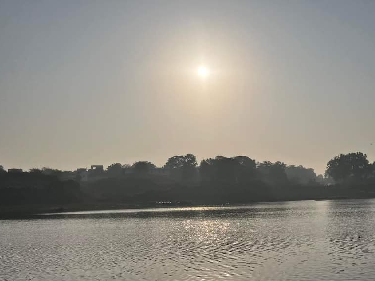 Temperature reached 34 degrees in the third week of February | सीहोर ...