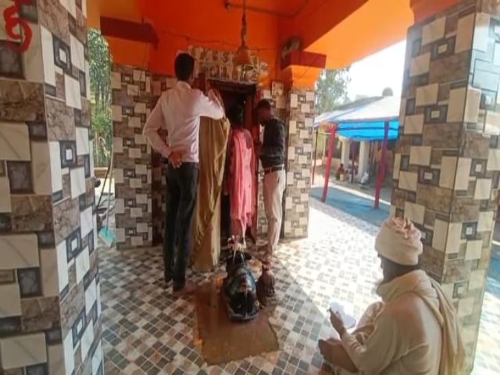 Special aarti at Bhoramdev temple on Mahashivratri, Kuleshwar Mahadev ...
