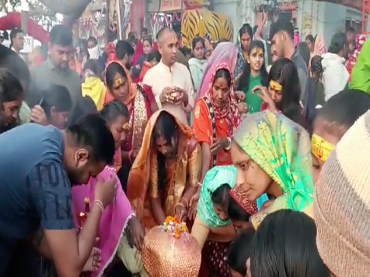 Special aarti at Bhoramdev temple on Mahashivratri, Kuleshwar Mahadev ...