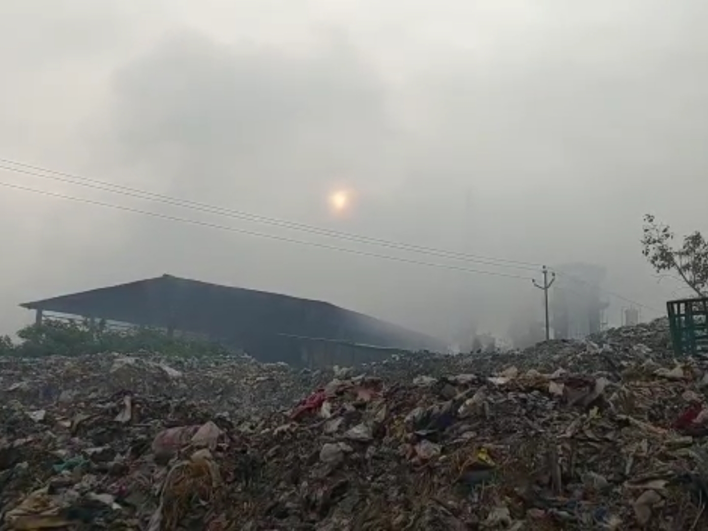 300 meter range 'no development zone' in Barabanki, still settled ...