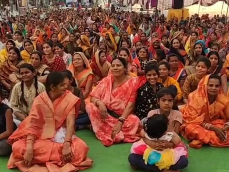 The narrator said- God resides where saints and mothers and sisters are ...