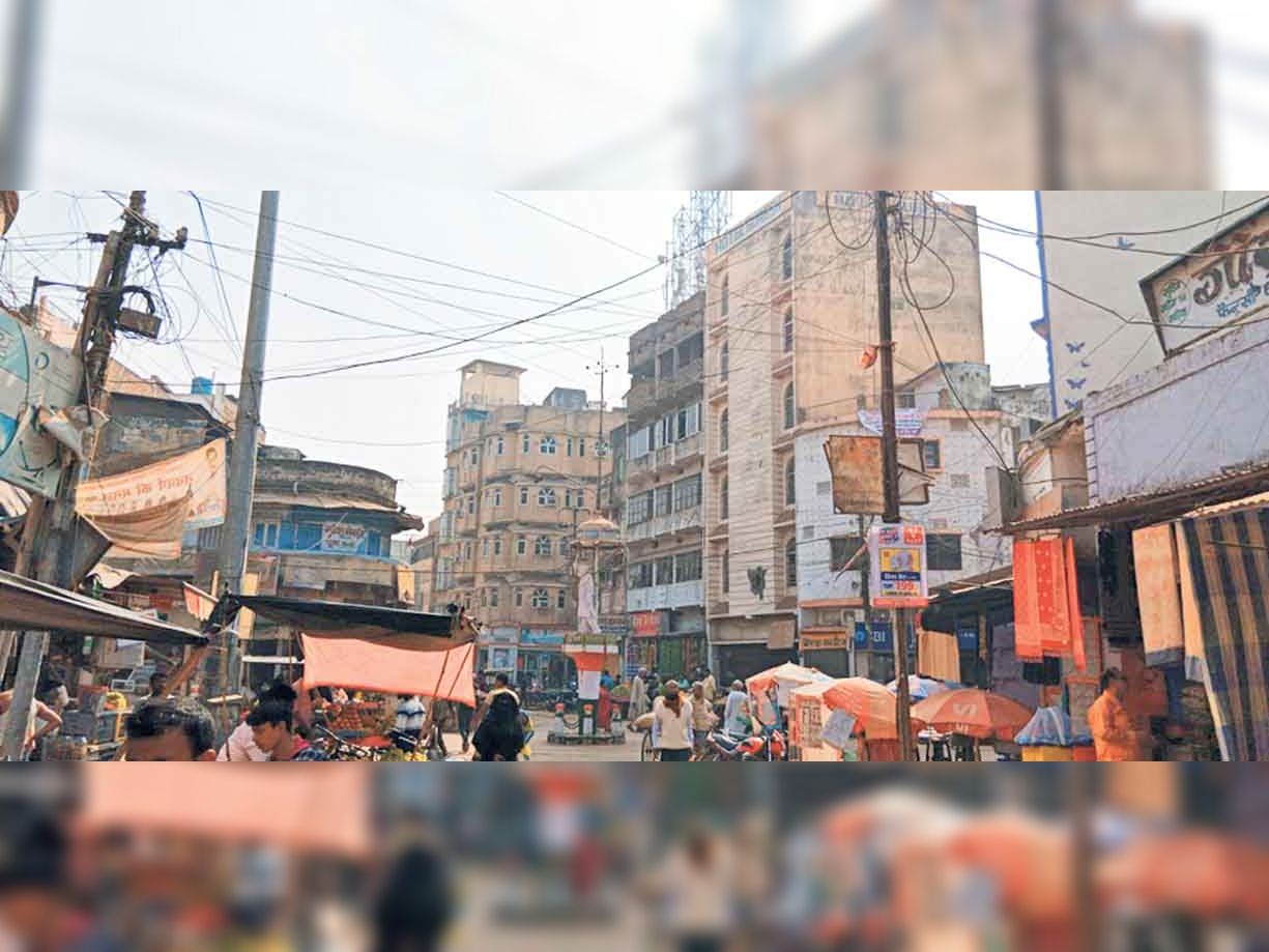 Rules for building 15 meter high buildings, hundreds of houses being ...