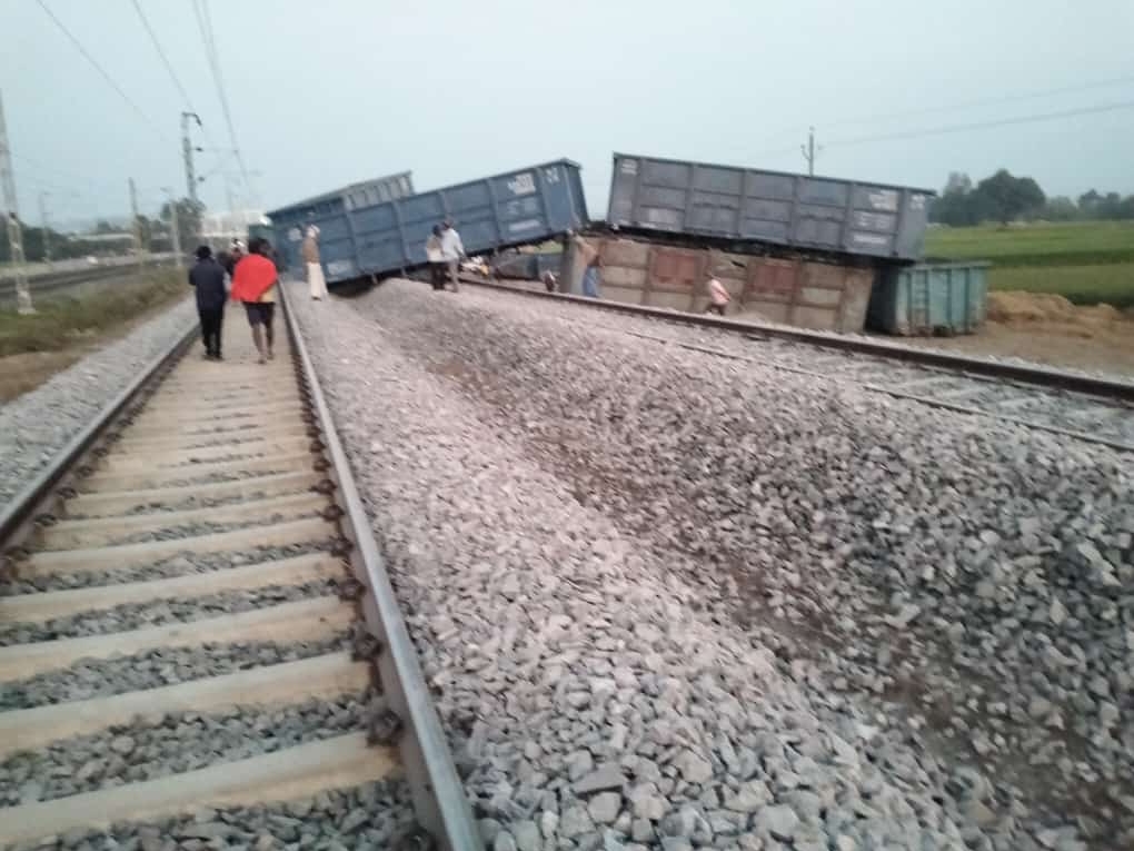 Freight Corridor of DDU-Gaya Railway starts operations on DFCCIL line ...