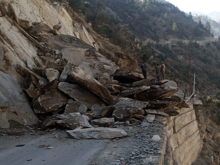 Landslide in Chamba Bharmour area Khadmukh Holi Marg; Himachal Pradesh ...