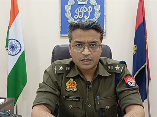 3 station chief line spot, media cell in-charge Gopal Pandey became ...