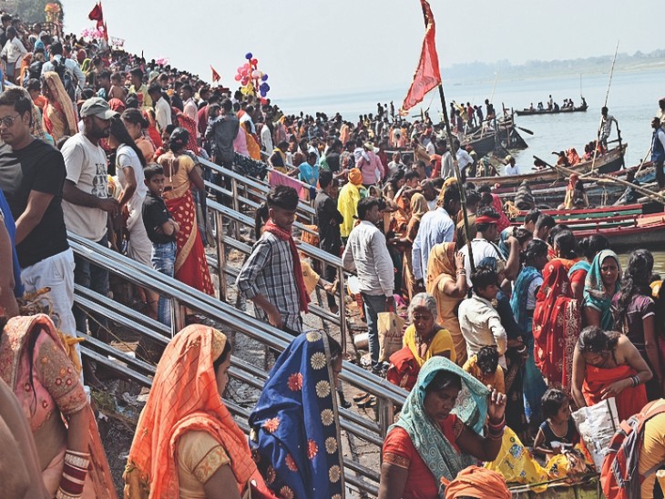 Sailors taking arbitrary money for shaving rituals, devotees being ...