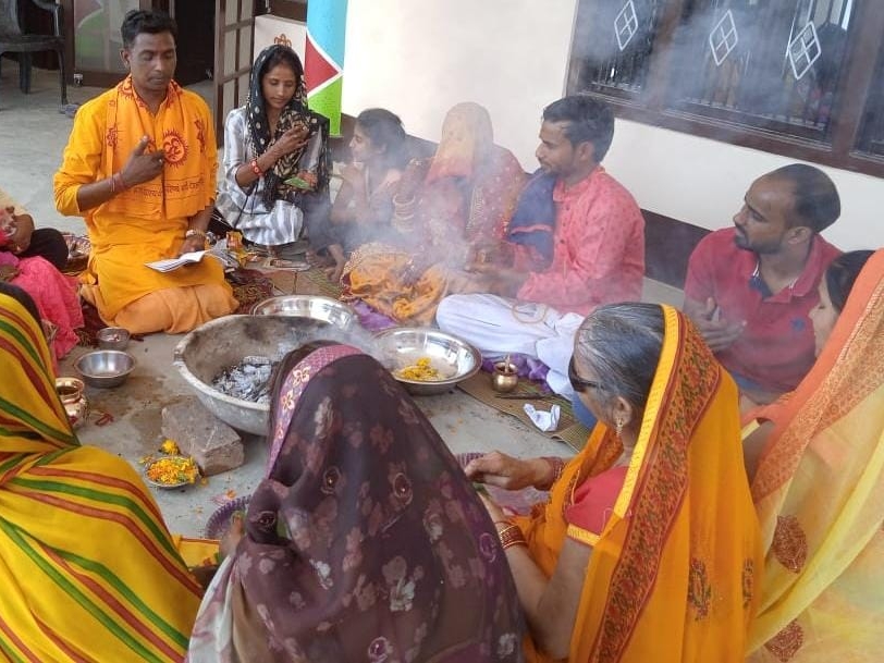 Gayatri Mahayagya held simultaneously in 36 houses, plantation done for ...