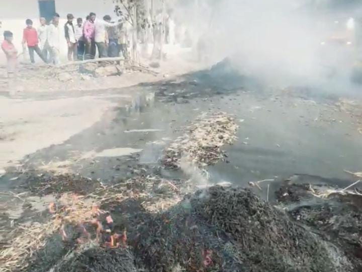 Wheat trolley caught fire in Kushalpura village of Ichhawar tehsil ...