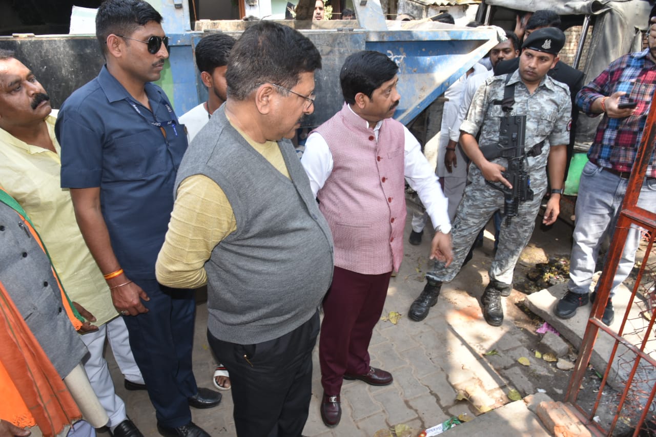 Nandi reprimanded the zonal officer after seeing the mess Minister ...