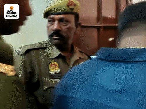 Made obscene video by calling to show the house, looted money and ring ...