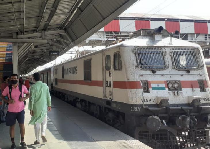 Three-trip Holi special train to go to Patna | तीन मार्च से होगी शुरू ...