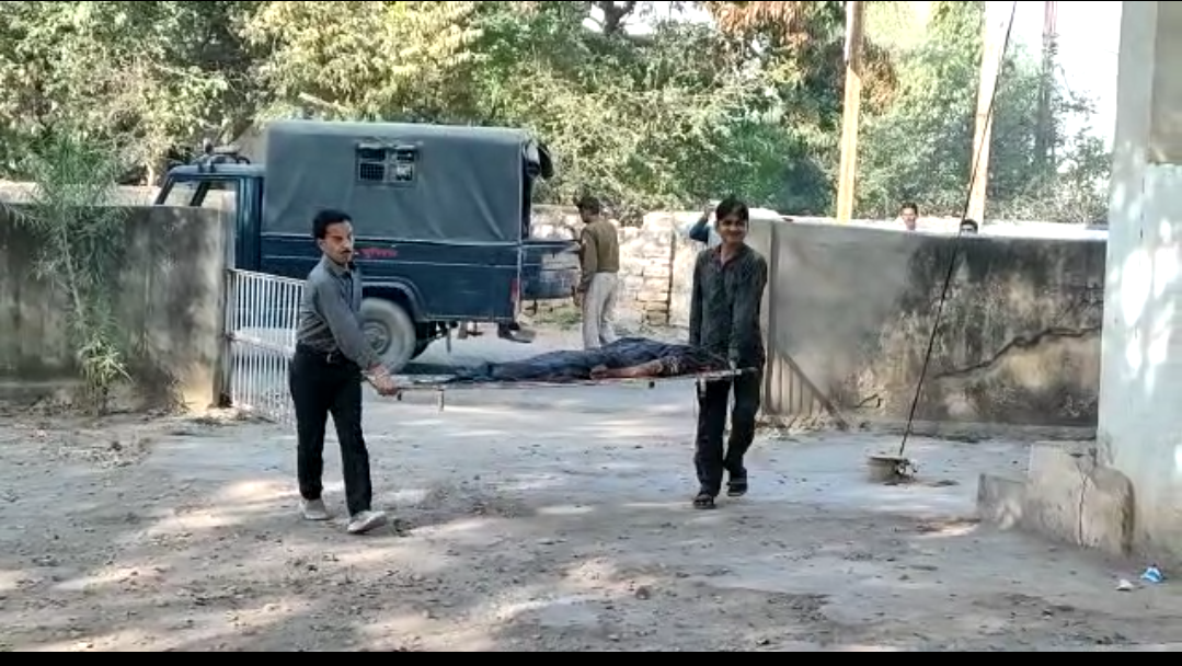 A man and a woman were cut at the Shikarpur gate and a young man on the ...