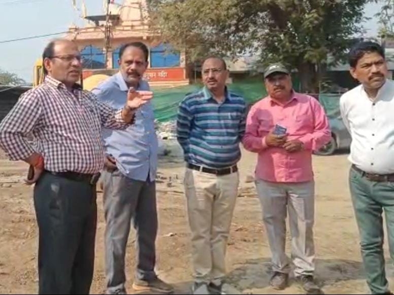 Joint Director inspected CM Rise School, gave guidelines | संयुक्त ...