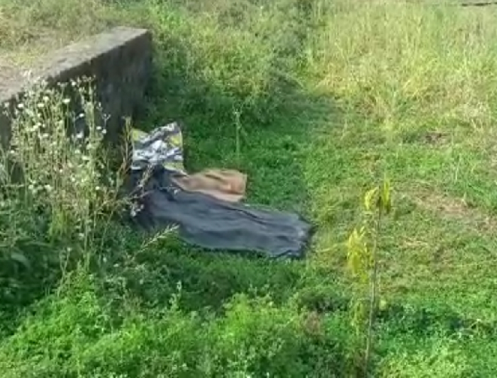 Killer police out of reach, dead body found in sack in Panagar on road ...