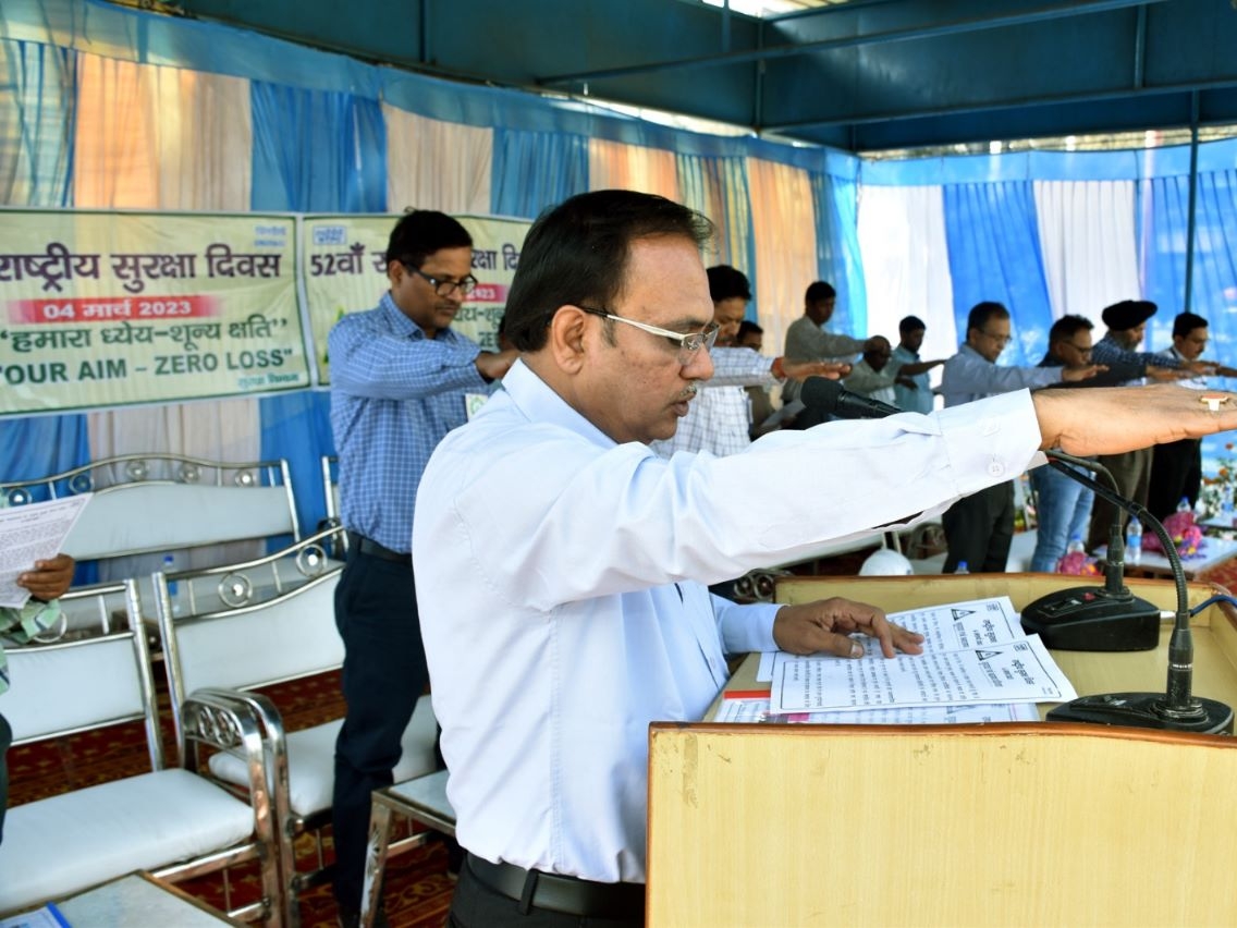 GM administered the oath to the employees, the theme was based on our ...