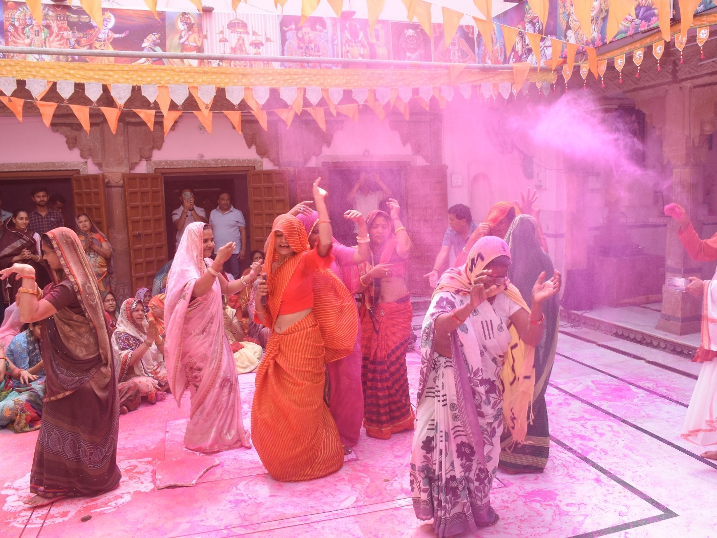 Programs held at various places in temples, Phag festival celebrated in ...