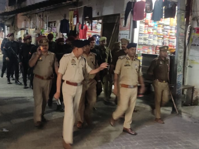 Hitting the streets late at night with the police force, asked people ...