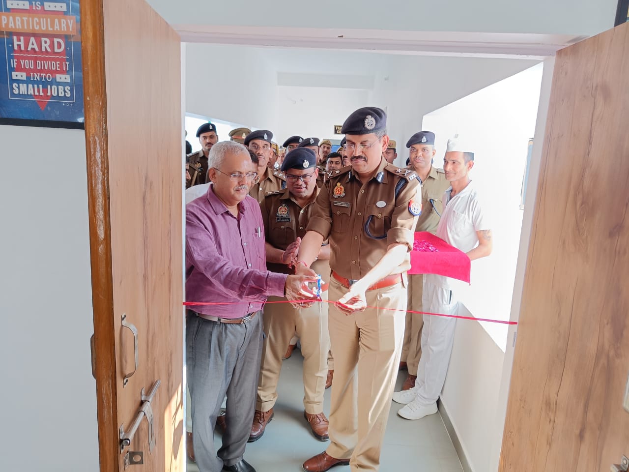 IG inaugurated in police line, will be able to study sitting in AC ...