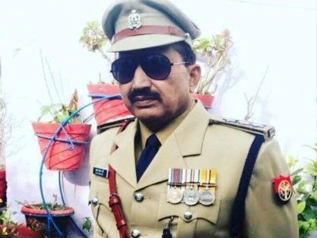 Police issued bailable warrant against 5 including SP MLA Naseer Khan ...