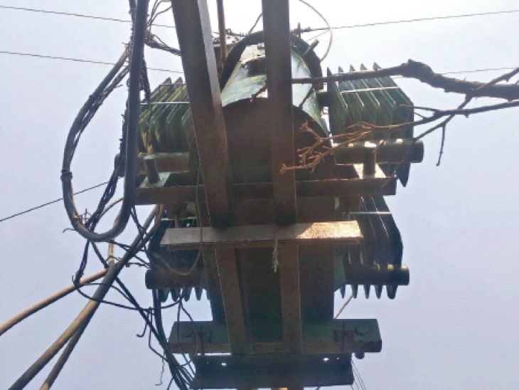 Oil theft from transformer, delay in replacement due to limited stock