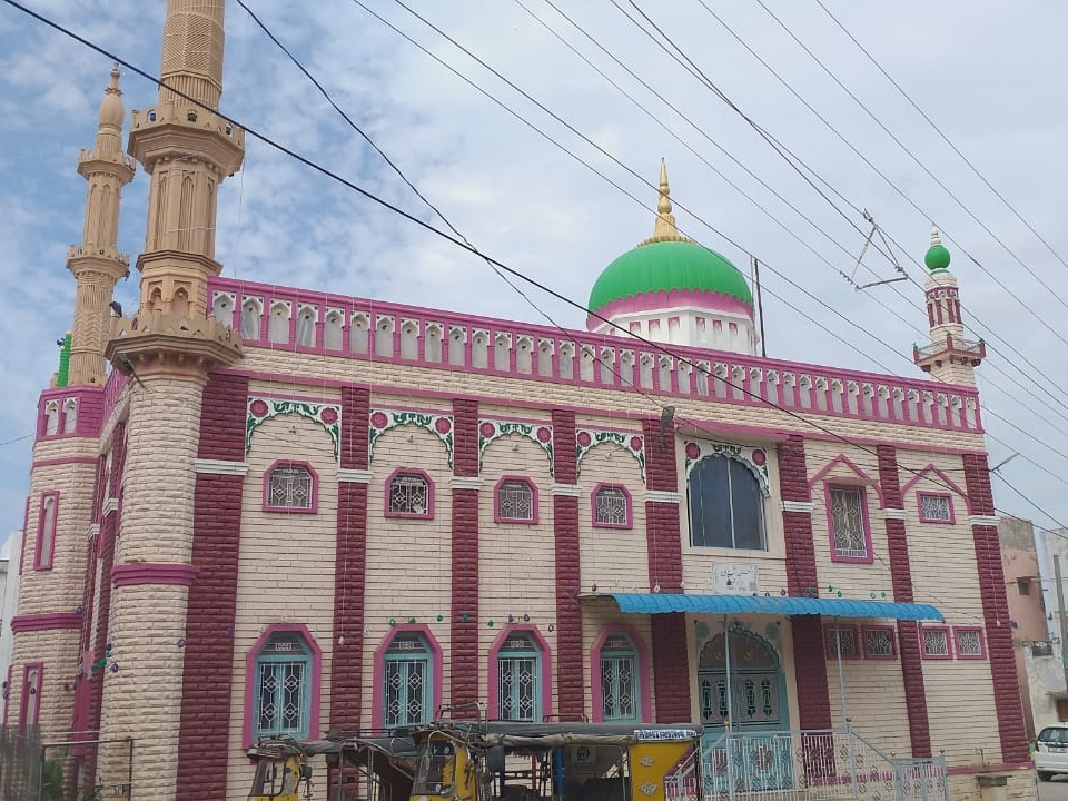 Praying for Allah and reciting Quran, mosques decorated with attractive ...