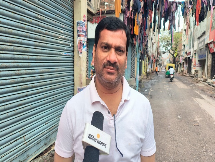 Azamgarh Cloth tearing Holi being played in for 40 years | आजमगढ़ में ...