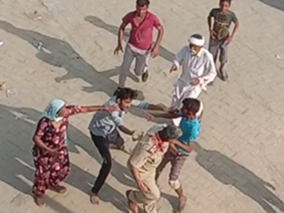Fatehabad - Holi festival, Bhuna Shiv Chowk, ruckus, fight with police ...