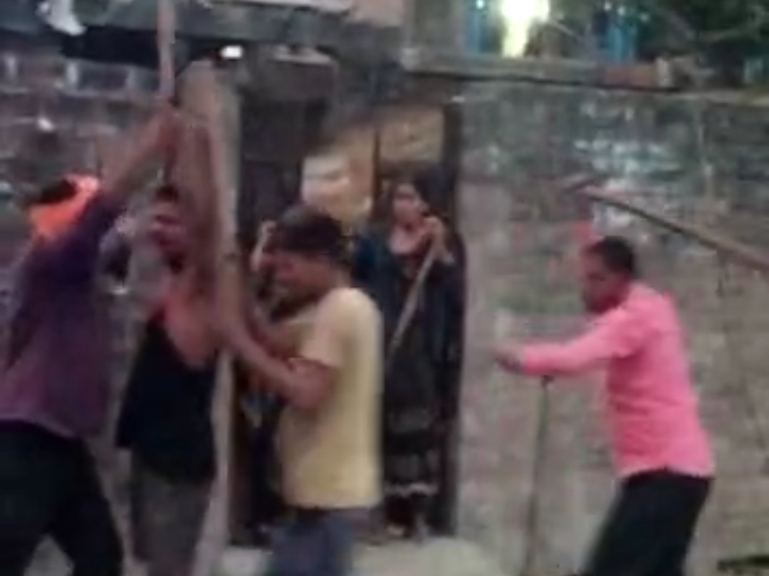 The video of the fight with sticks and bricks and stones surfaced, the ...