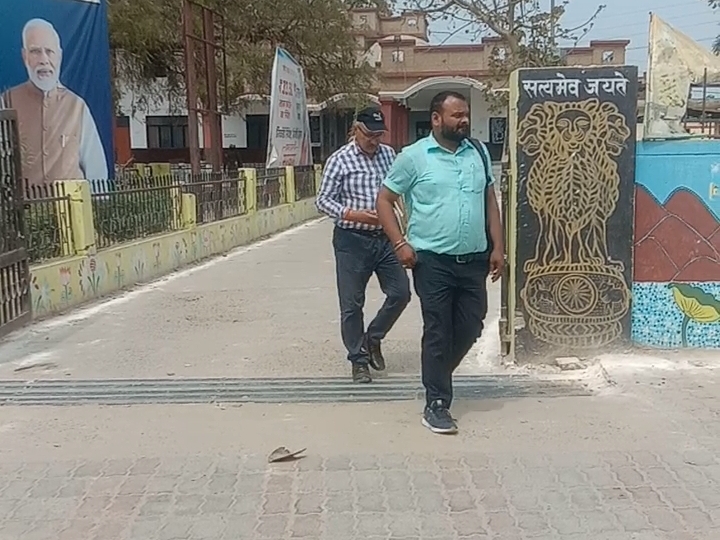 Manjhanpur Tehsildar was interrogated for two and a half hours in ...