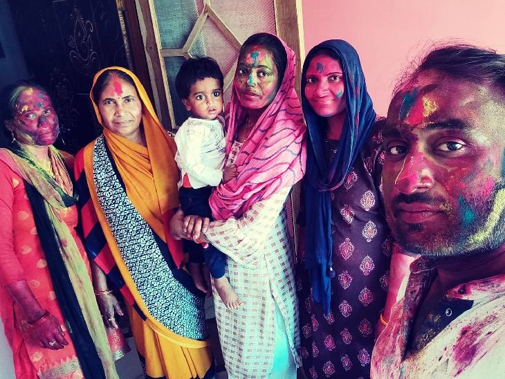 Prayagraj ki holi updates : See Holi of Prayagraj in 25 pictures, Holi ...