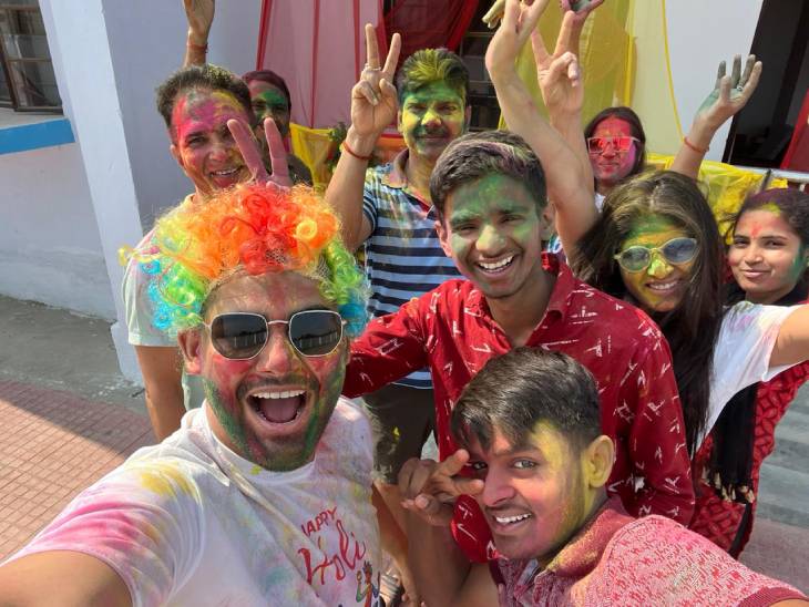 Prayagraj ki holi updates : See Holi of Prayagraj in 25 pictures, Holi ...