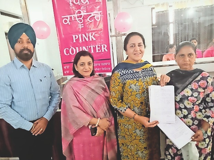 Pink counters set up at service centers on the occasion of ...