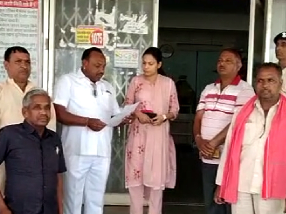 Meena Social Service Organization submitted memorandum in Neemuch ...