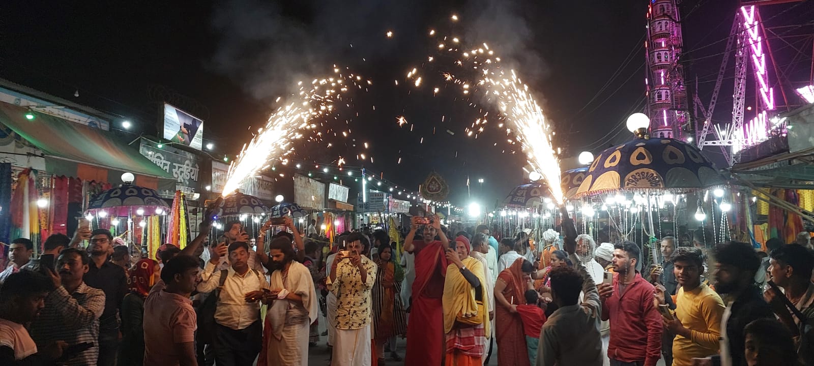 Lord Ranganath seated on Hanuman ji in Mathura | ब्रह्मोत्सव में हुई ...