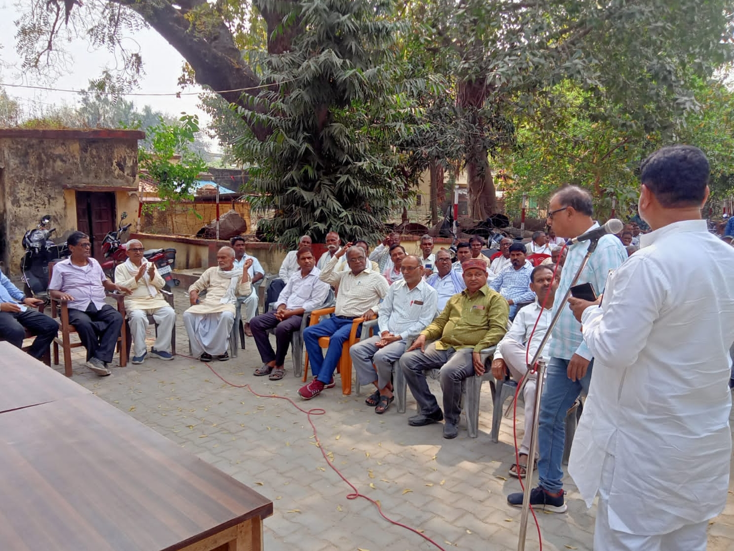 Strategy made for strike after meeting in Ballia, will demonstrate at ...