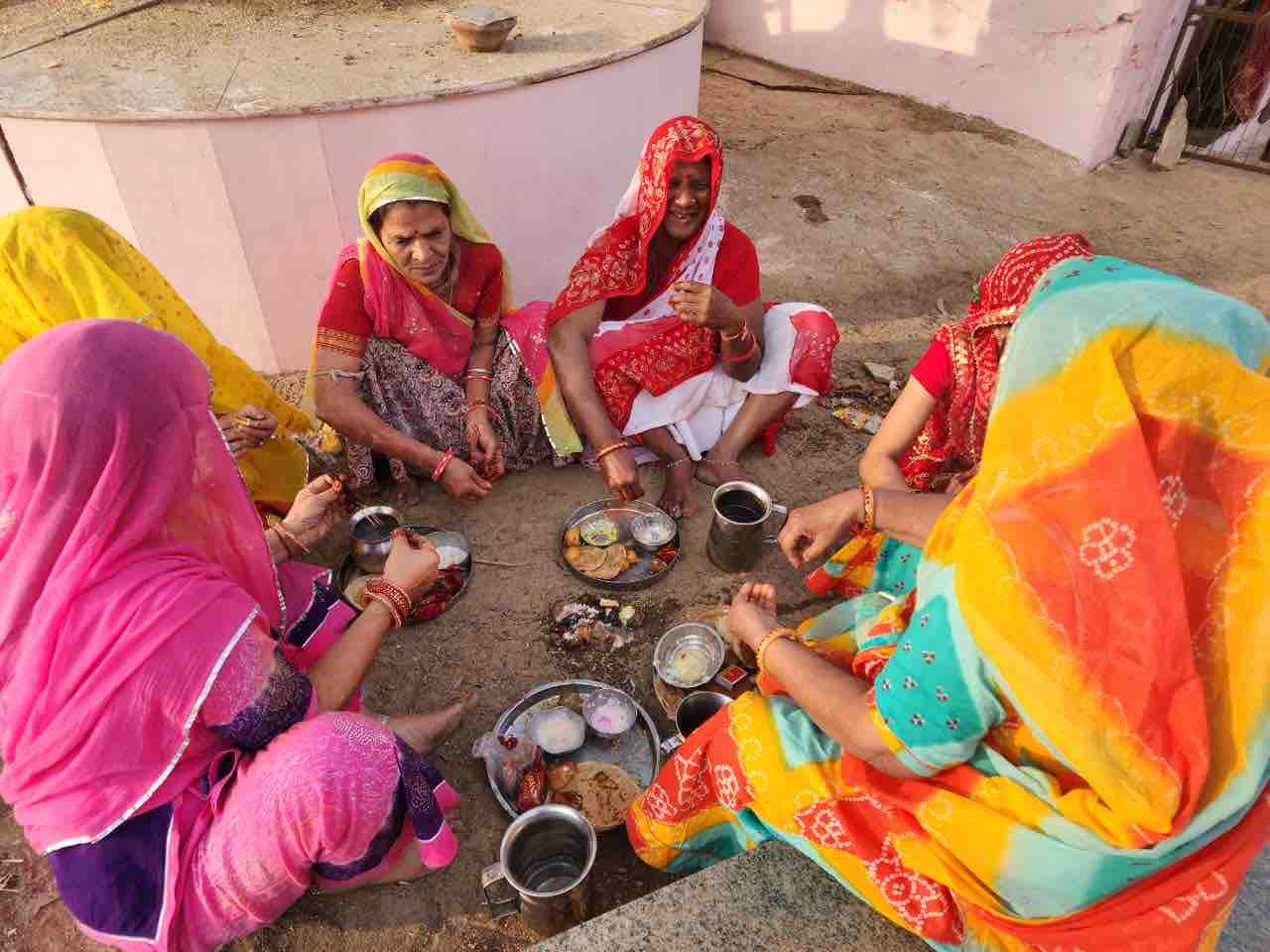 Listened to the Pathwari Puja story after worshiping, wished for ...