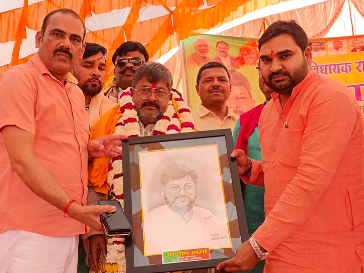 Doctors of 20 hospitals examined 150 patients and gave medicines, women ...