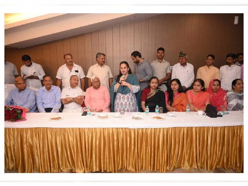 Aarti Rao gave a clear indication of contesting elections from Rewari ...