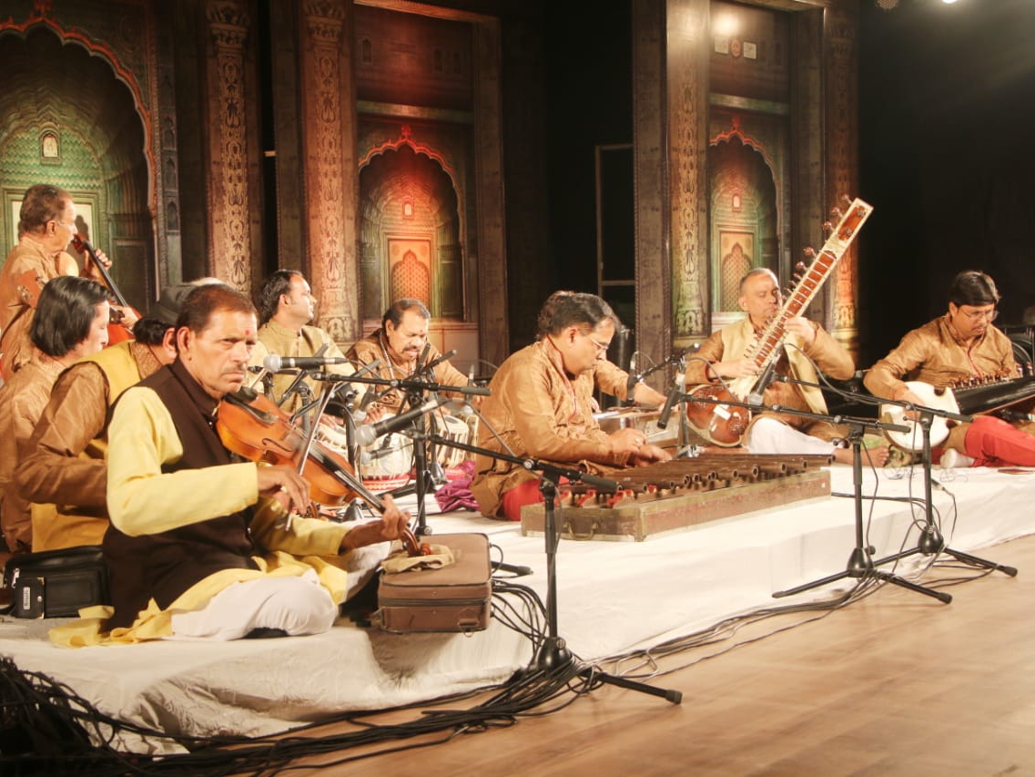 'Vaishnav Jan Te Tene Kahiye Je' reverberated in Maihar, artists of ...