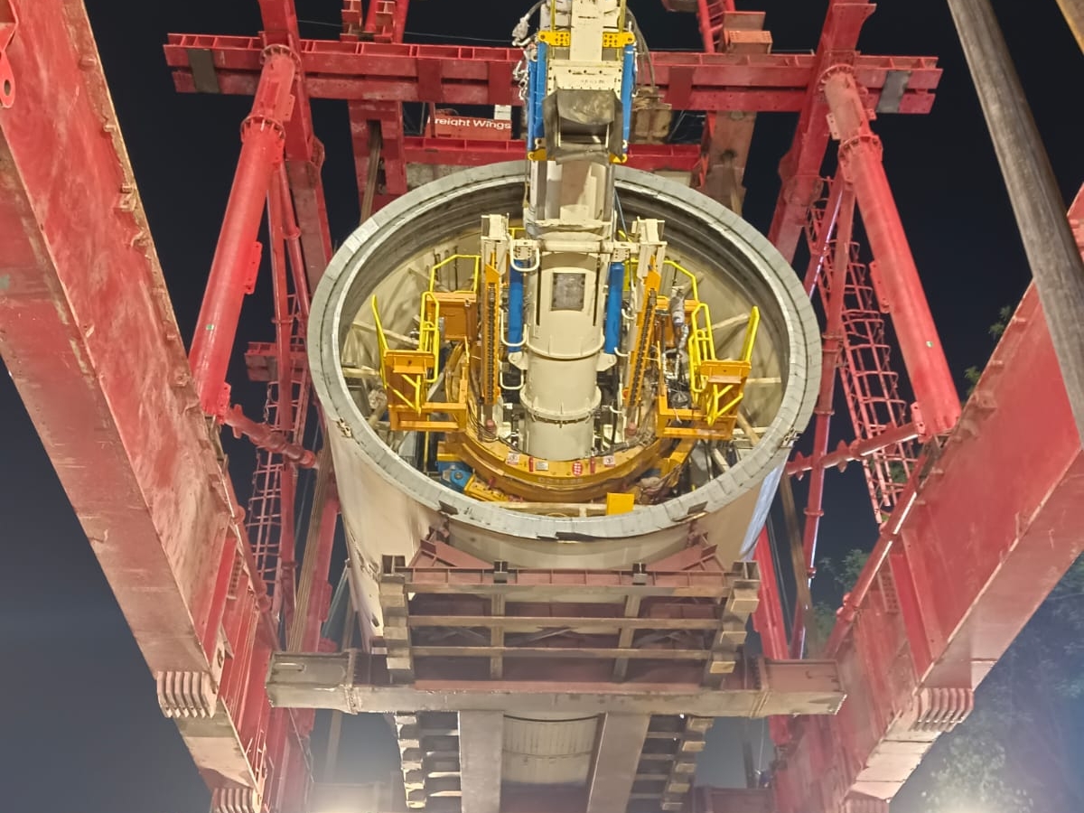 Tunnel boring machine 'Mahavir' launched, weighs equal to 60 elephants ...