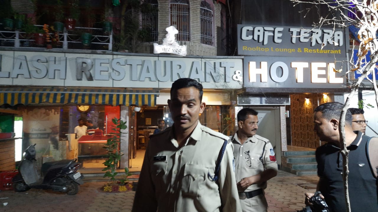 Henchmen of Punjab's Goldie Brar gang stayed at Palash Hotel | बैंक ...