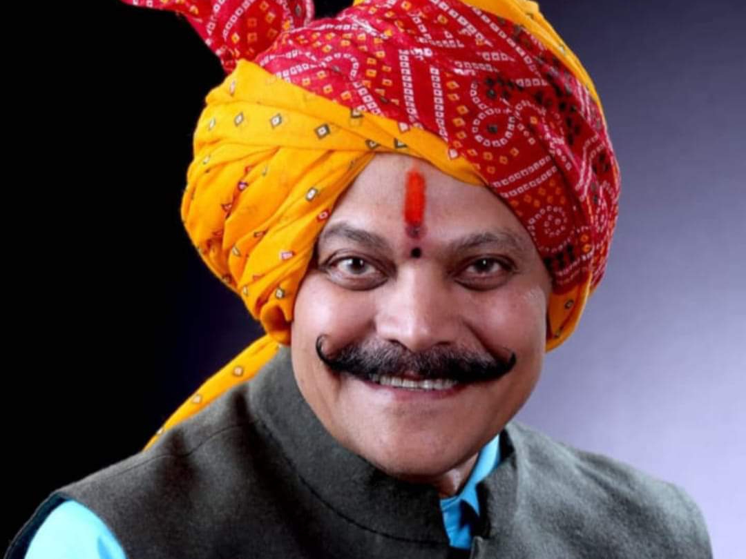 Former MLA Ramesh Saxena said on the ruined crop of the farmer, the ...