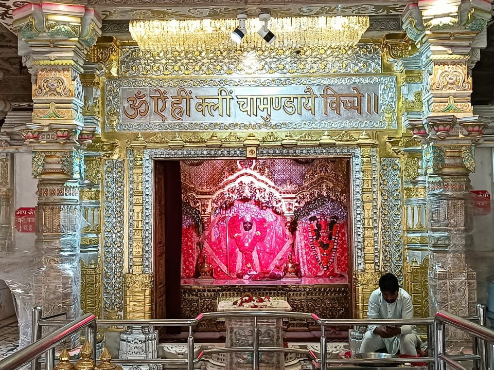 had defeated the Mughals; Installation of 151 lamp urns being done in ...